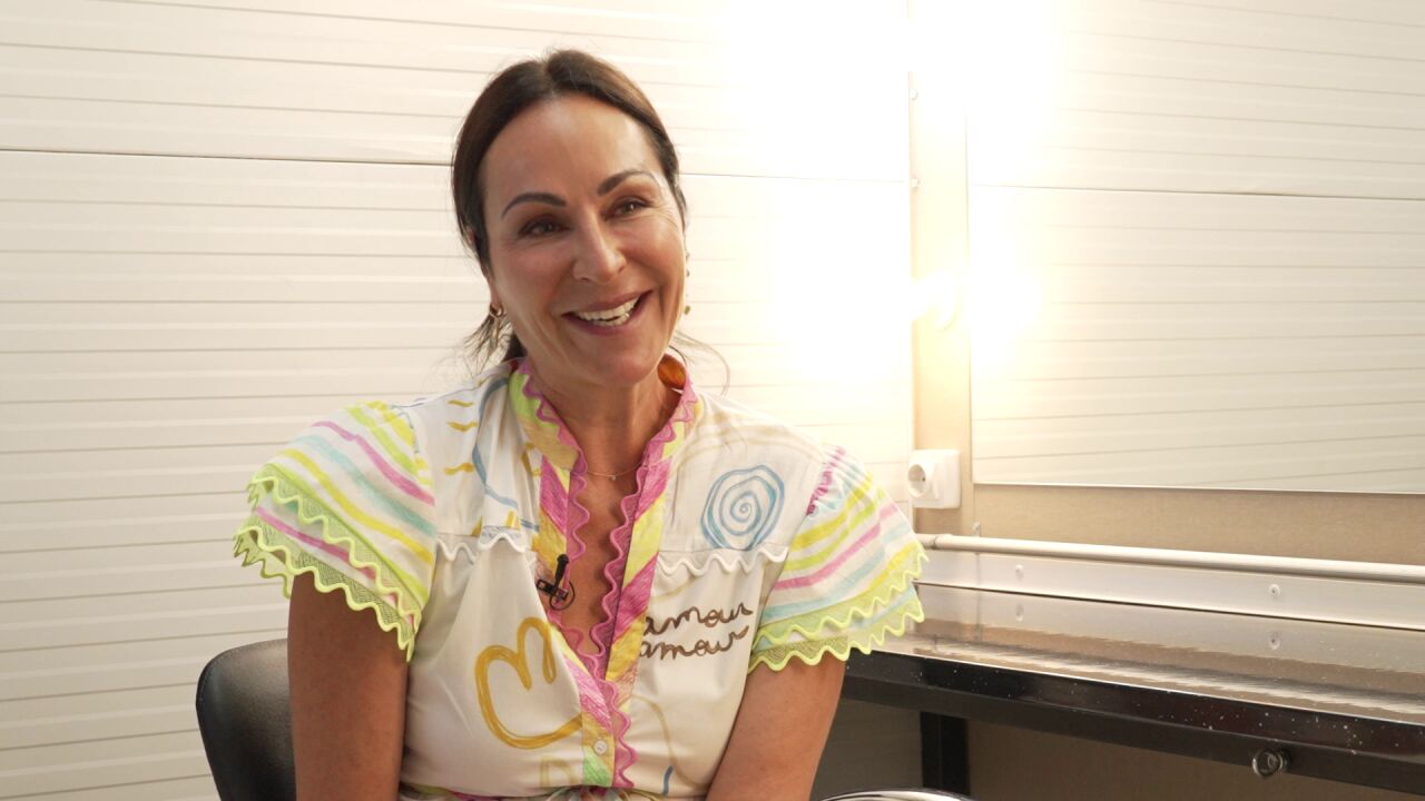 "Tenía que estar": Ana Milán vuelve a interpretar a Olimpia 14 años ...