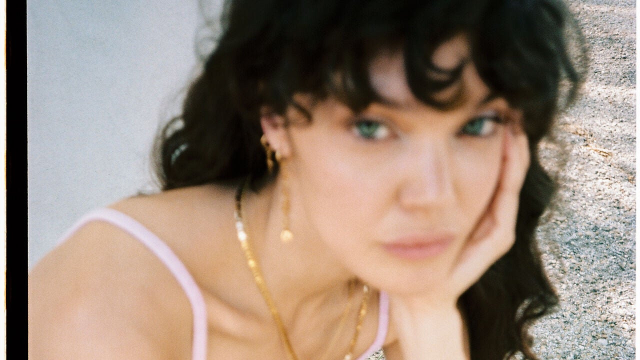 Descubre las imágenes de los protagonistas de 'Cardo'